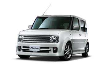 Nissan Releases All-New Cube